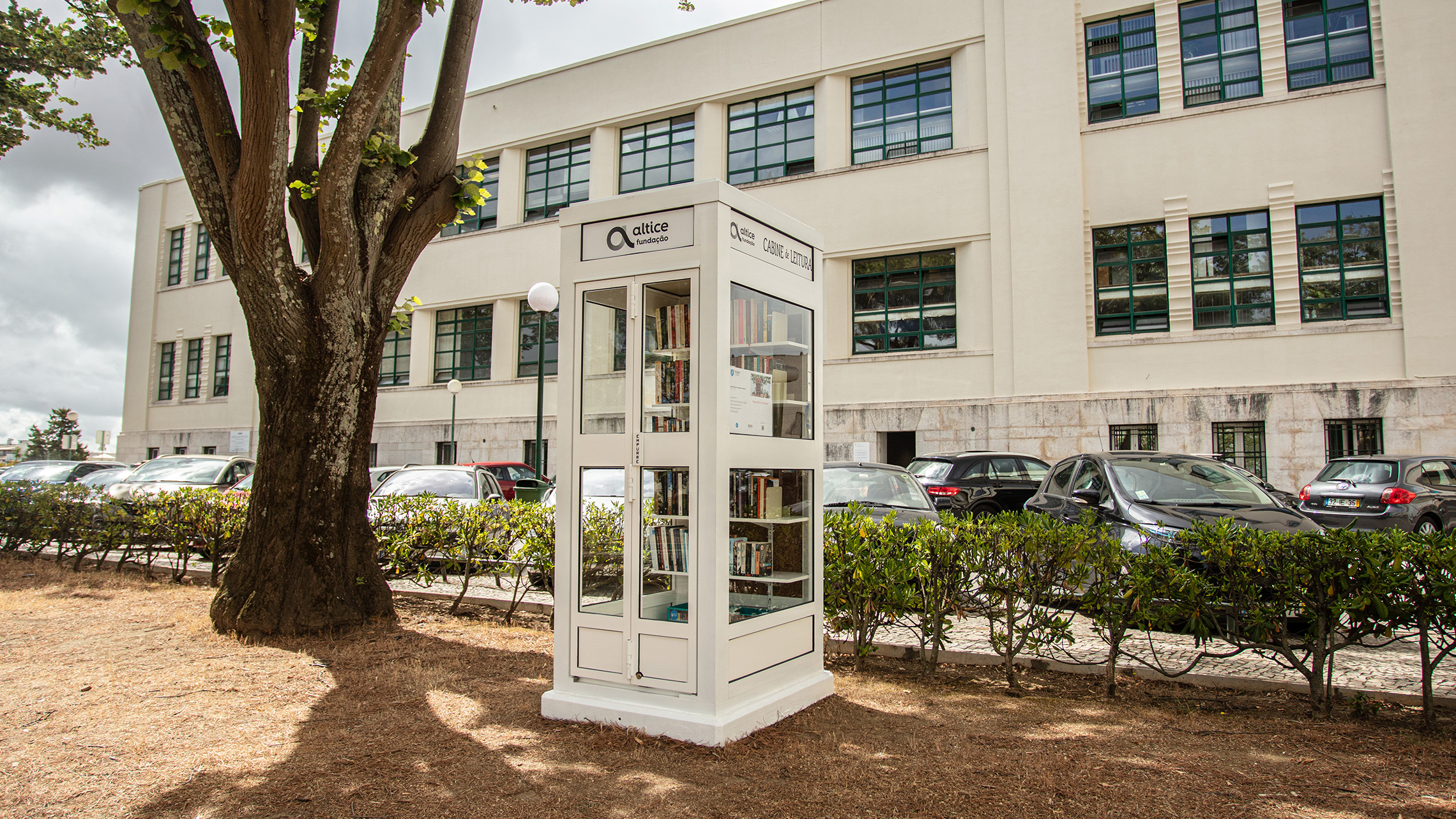 Técnico inaugura Cabine de Leitura em parceria com a Fundação Altice ...