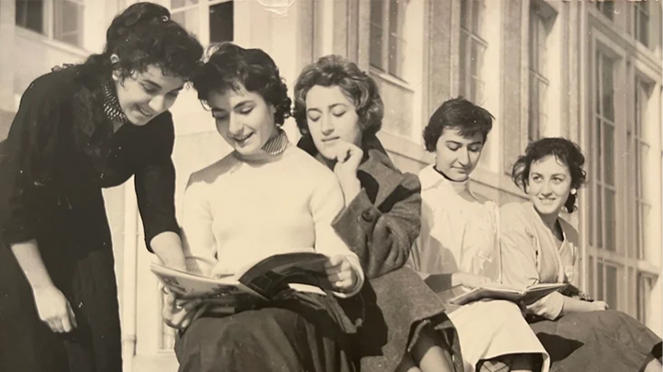 Conference “Modernist women interior designers and artists: to deepen ...